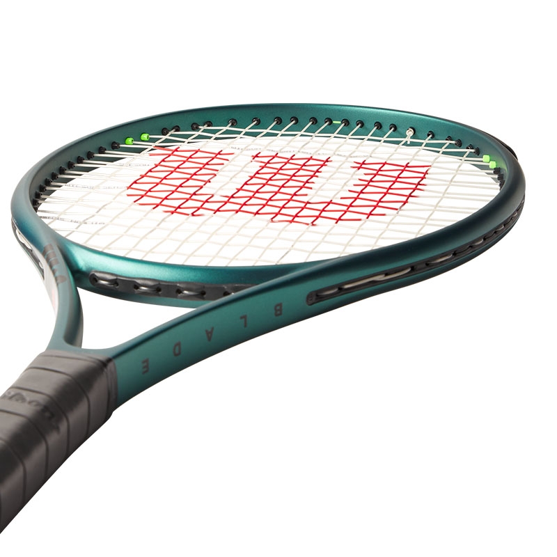 Wilson Blade 26 V9.0 Junior Tennis Racquet